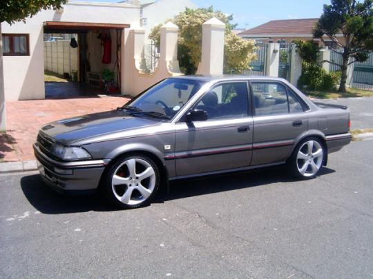 1990 Toyota Corolla - VIN: JT2AE96J4L3397928 - AutoDetective.com