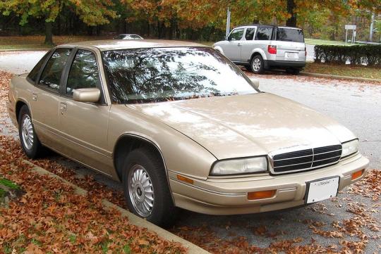 1995 Buick Regal VINs, Configurations, MSRP & Specs - AutoDetective