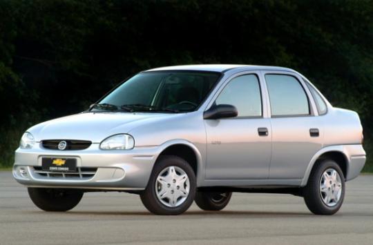 2005 Chevrolet Classic Specs, Prices, VINs & Recalls - AutoDetective