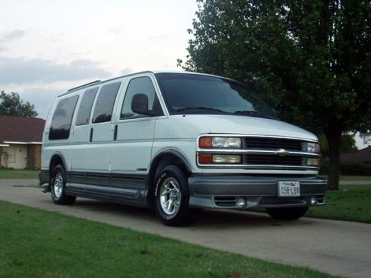1999 Chevrolet Express Specs, Prices, VINs & Recalls - AutoDetective