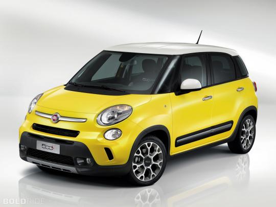 2013 Fiat 500 VINs, Configurations, MSRP & Specs - AutoDetective