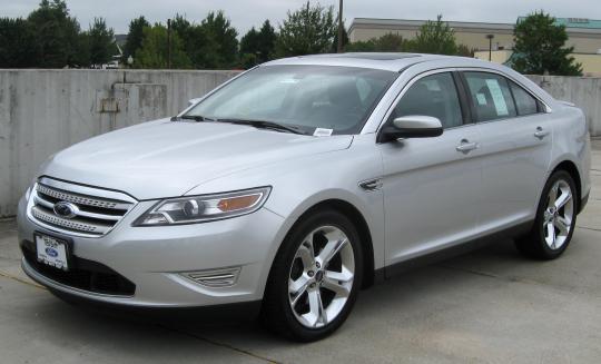 2010 Ford Taurus VINs, Configurations, MSRP & Specs - AutoDetective