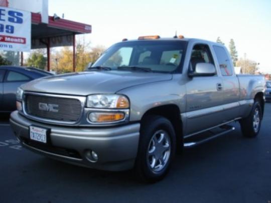 2002 GMC Sierra 3500 VINs, Configurations, MSRP & Specs - AutoDetective