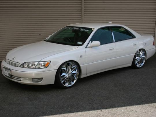 1994 Lexus ES 300 VINs, Configurations, MSRP & Specs - AutoDetective