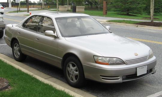 1996 Lexus ES 300 VINs, Configurations, MSRP & Specs - AutoDetective
