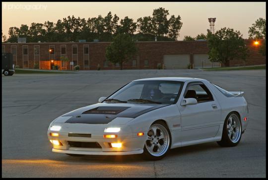 1991 Mazda RX-7 VINs, Configurations, MSRP & Specs - AutoDetective