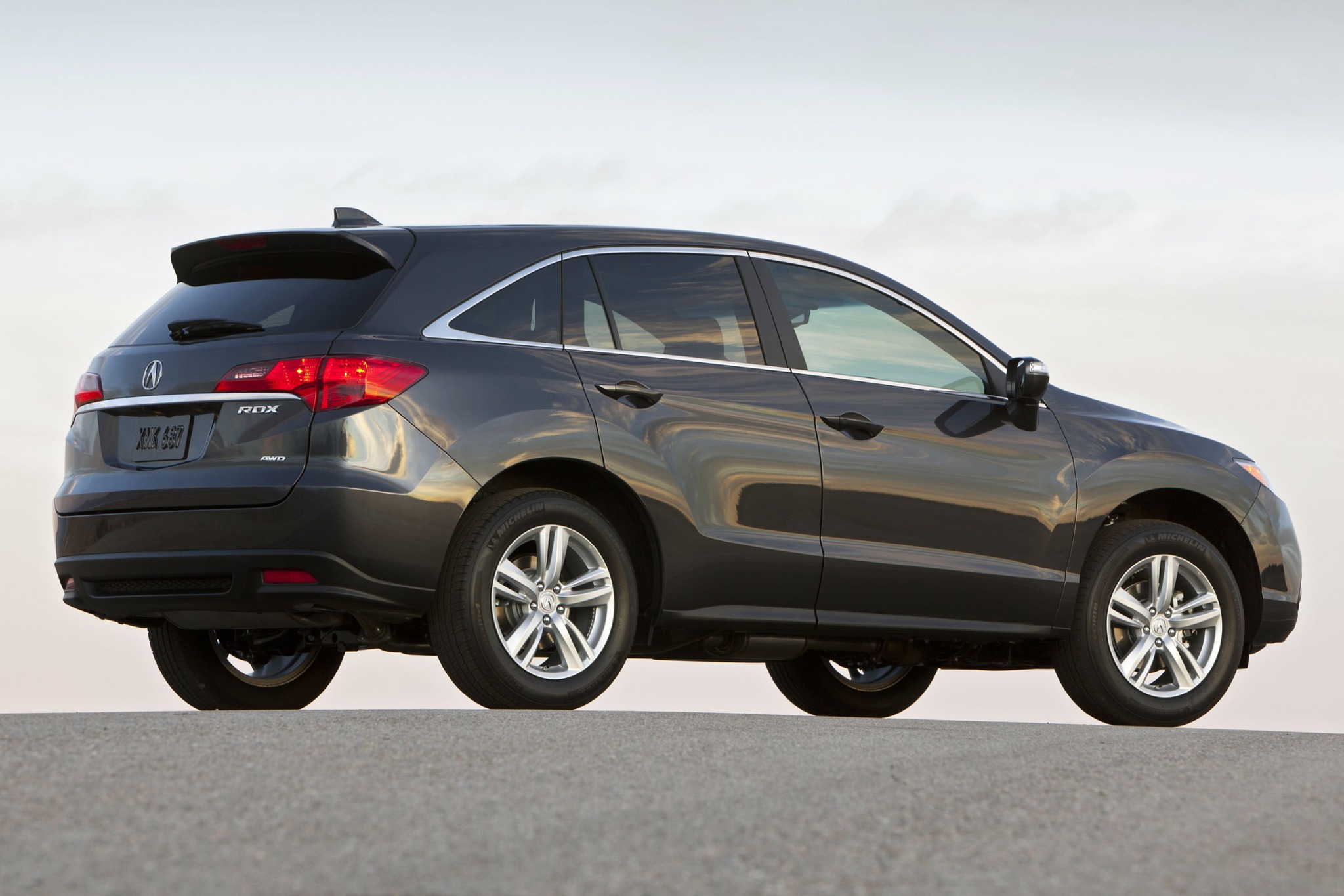 2013 Acura RDX VINs, Configurations, MSRP & Specs - AutoDetective