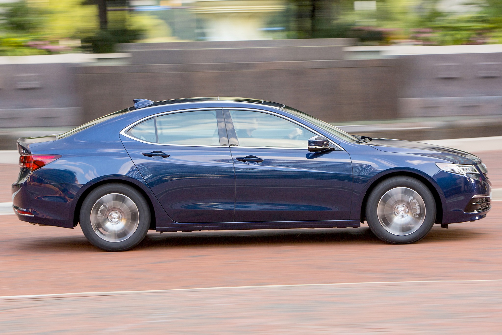 2016 Acura TLX VINs, Configurations, MSRP & Specs - AutoDetective