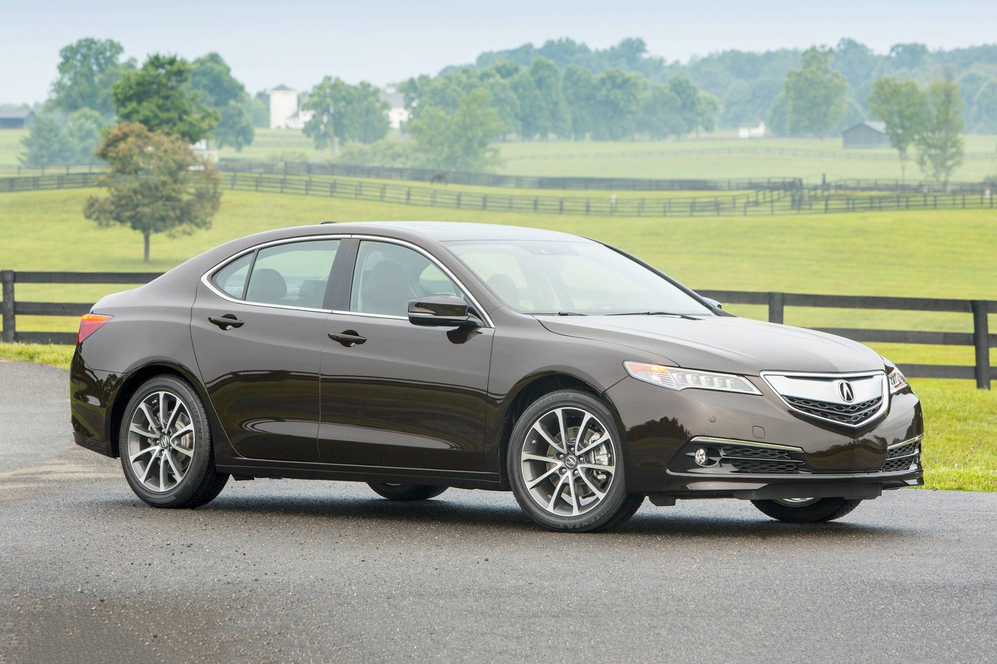 2017 Acura TLX VINs, Configurations, MSRP & Specs - AutoDetective