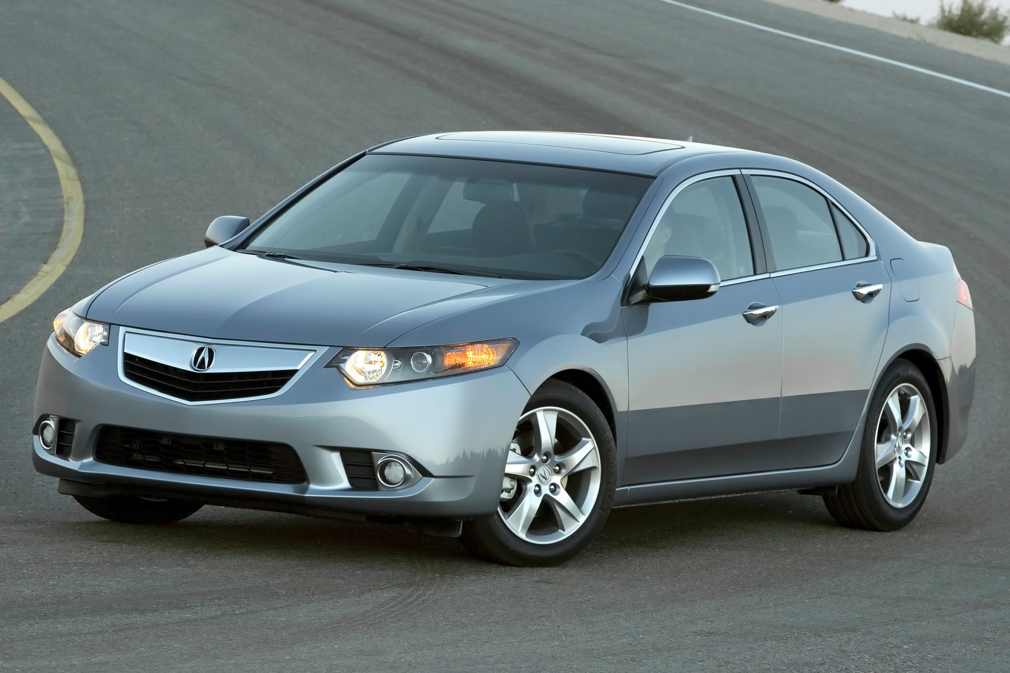 2012 Acura TSX VINs, Configurations, MSRP & Specs - AutoDetective