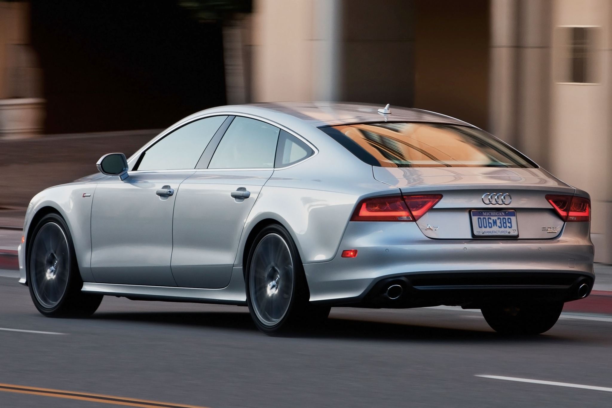 2013 Audi A7 VIN Check, Specs & Recalls - AutoDetective