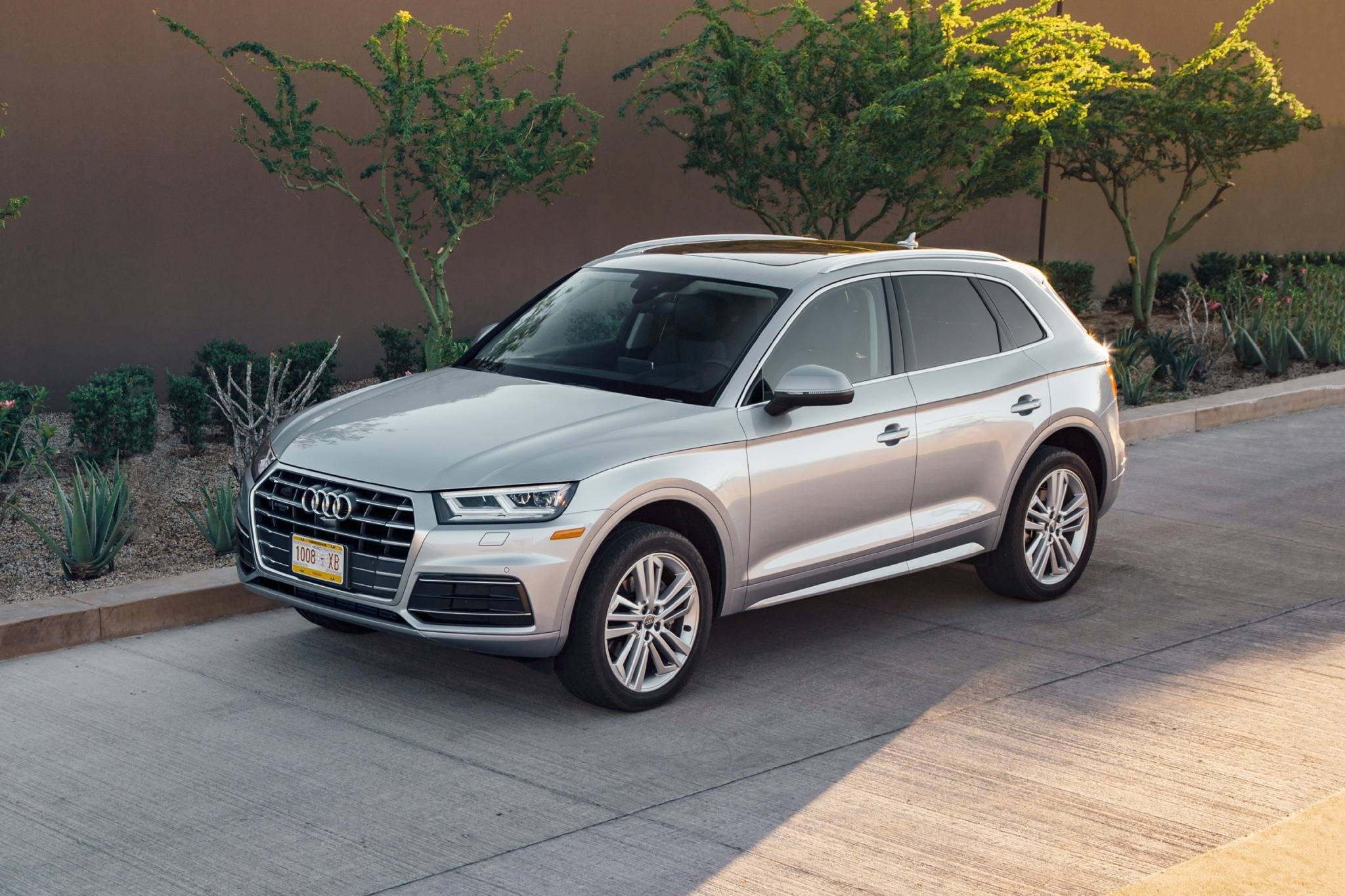 2018 Audi Q5 VINs, Configurations, MSRP & Specs - AutoDetective