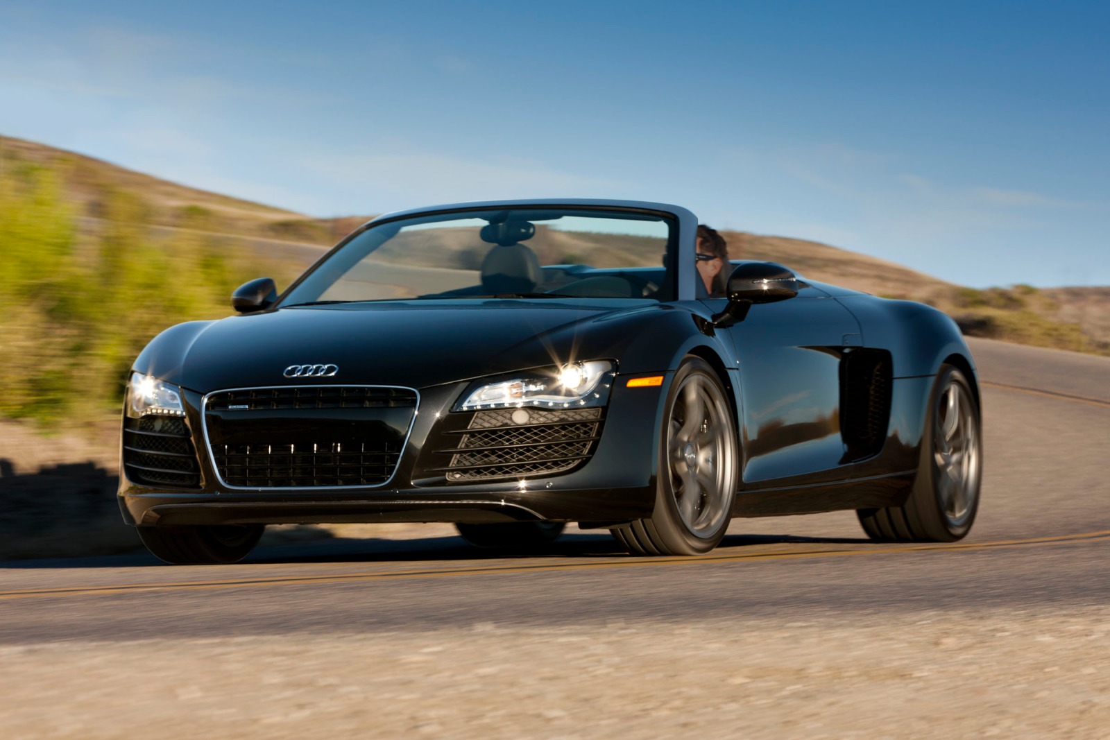 2012 Audi R8 VINs, Configurations, MSRP & Specs - AutoDetective