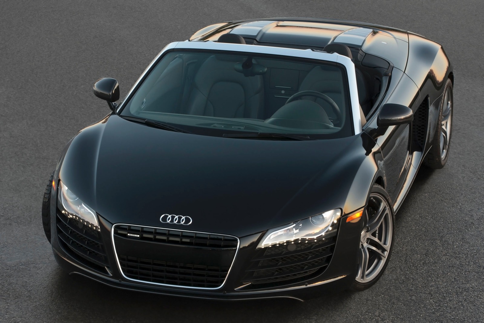 2012 Audi R8 VINs, Configurations, MSRP & Specs - AutoDetective