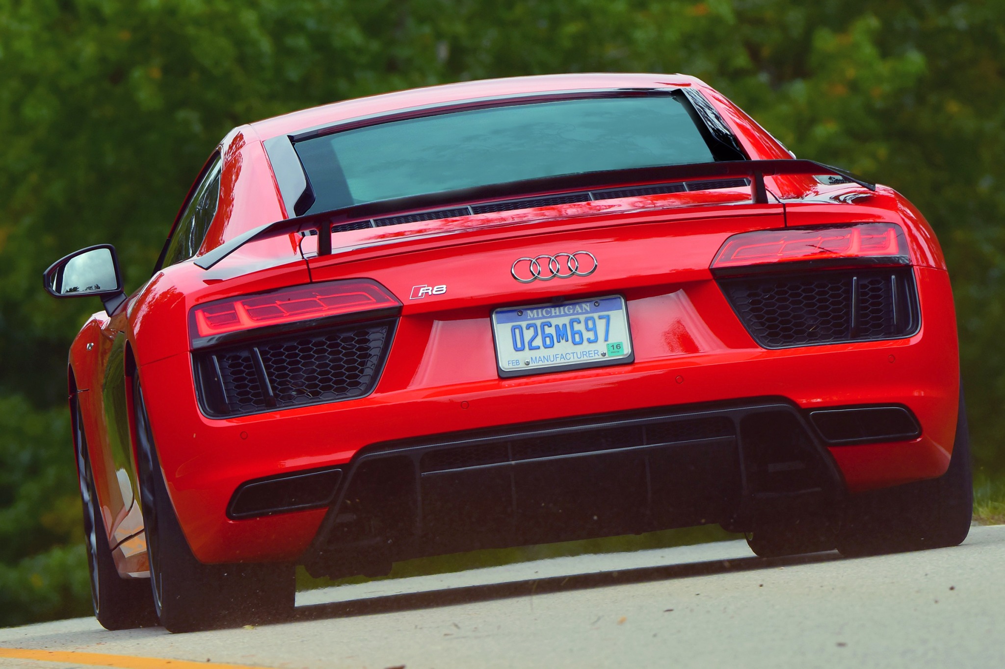 2017 Audi R8 VINs, Configurations, MSRP & Specs - AutoDetective