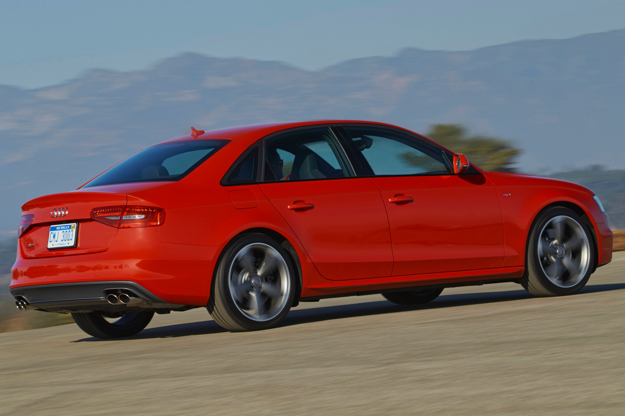 2015 Audi S4 VINs, Configurations, MSRP & Specs - AutoDetective