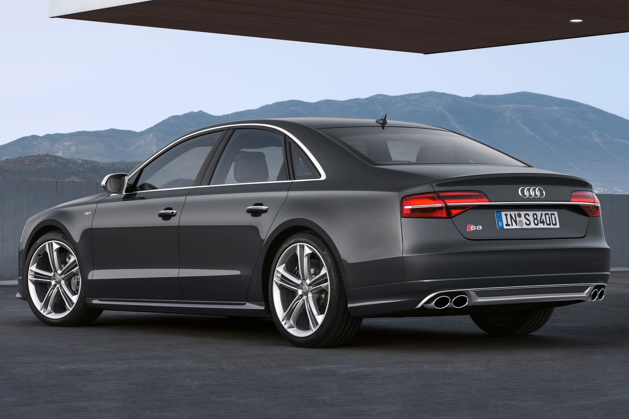 2016 Audi S8 VINs, Configurations, MSRP & Specs - AutoDetective