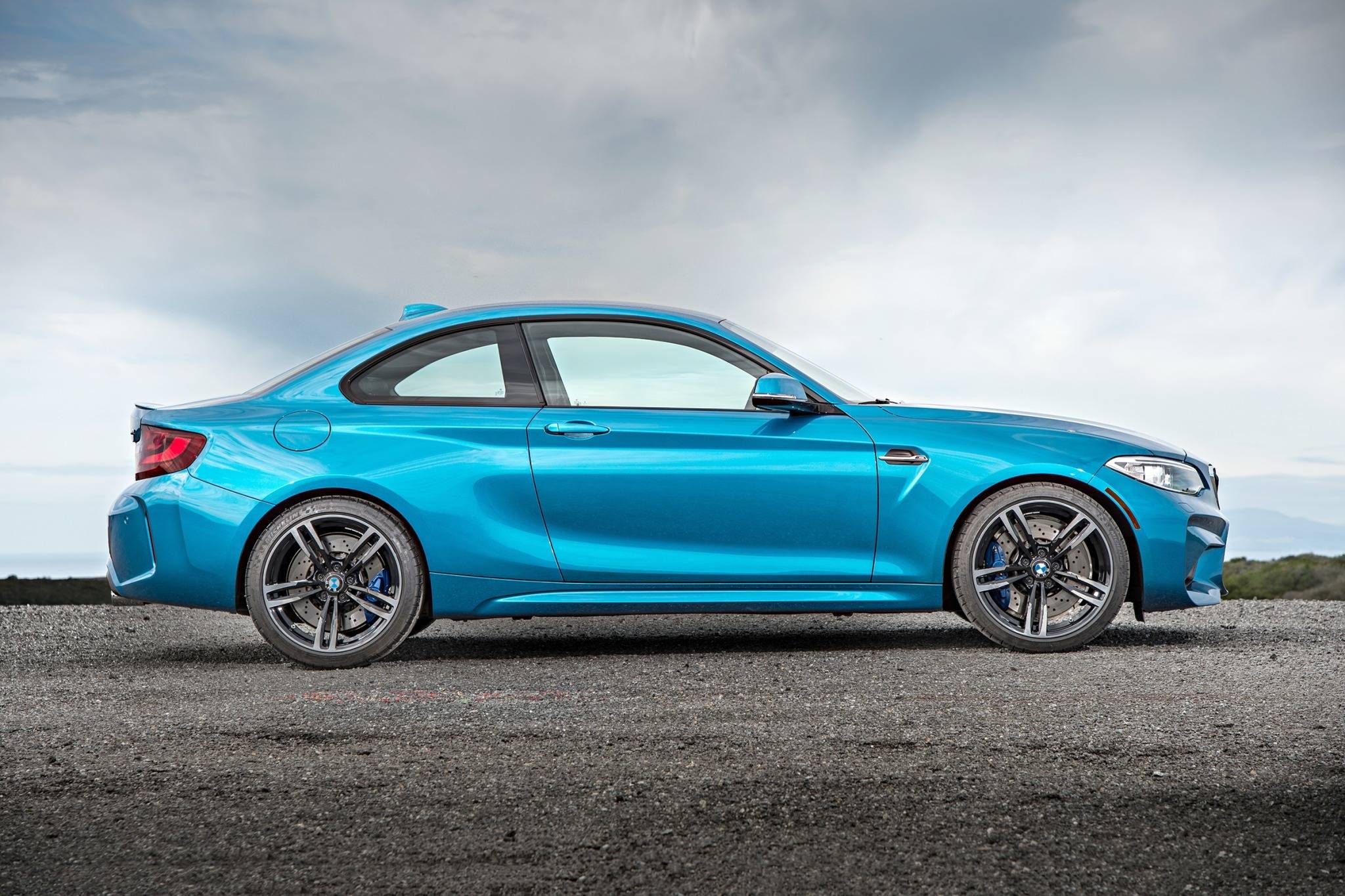 2017 BMW M2 VINs, Configurations, MSRP & Specs - AutoDetective