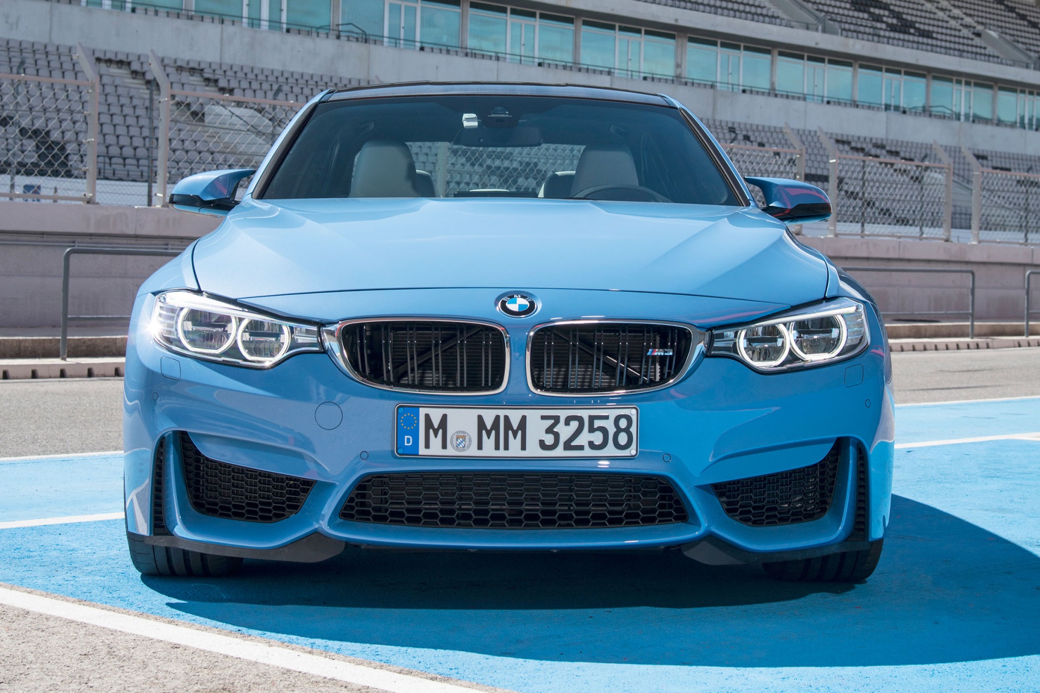 2016 BMW M3 VINs, Configurations, MSRP & Specs - AutoDetective