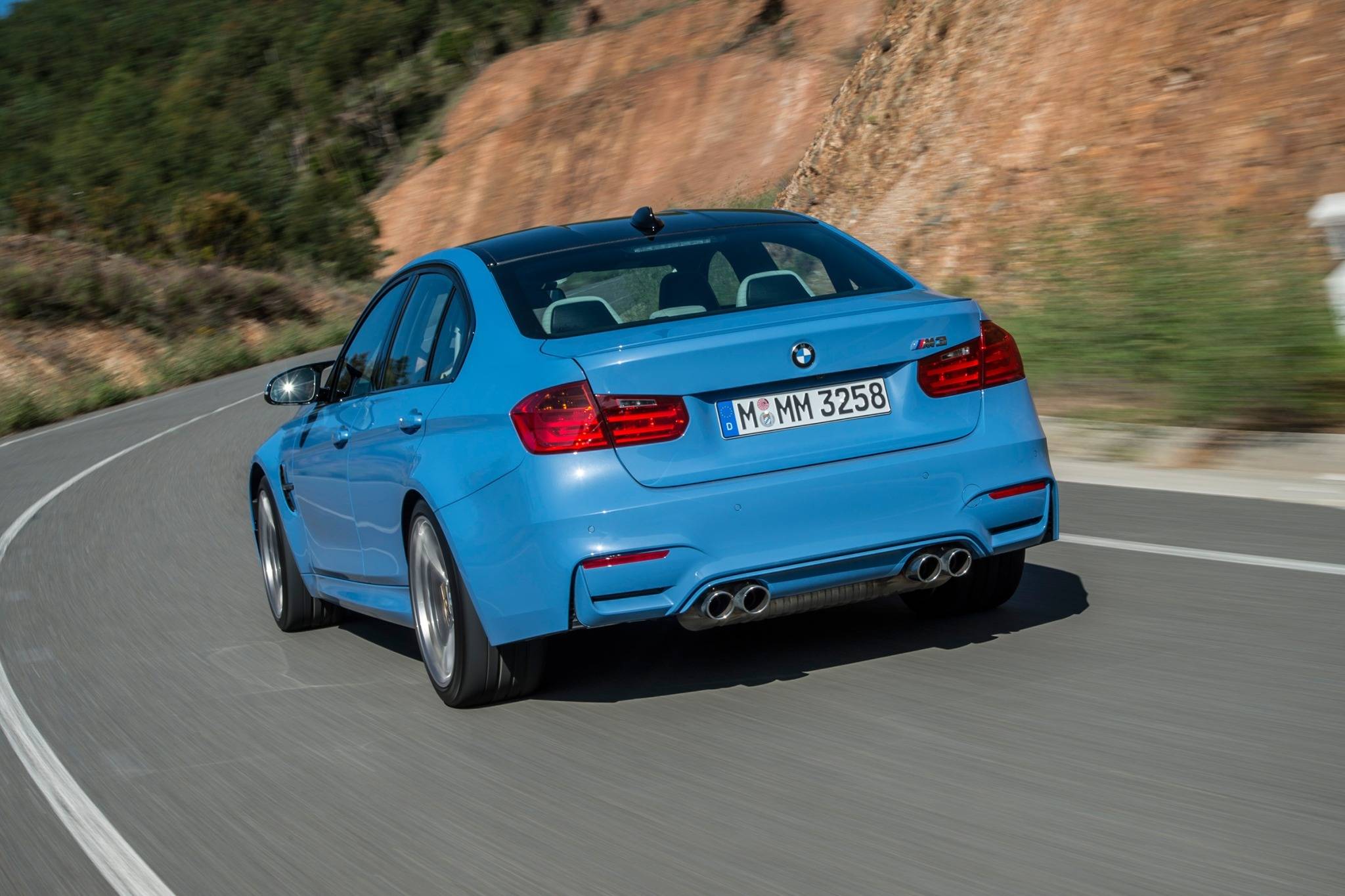 2018 BMW M3 VINs, Configurations, MSRP & Specs - AutoDetective