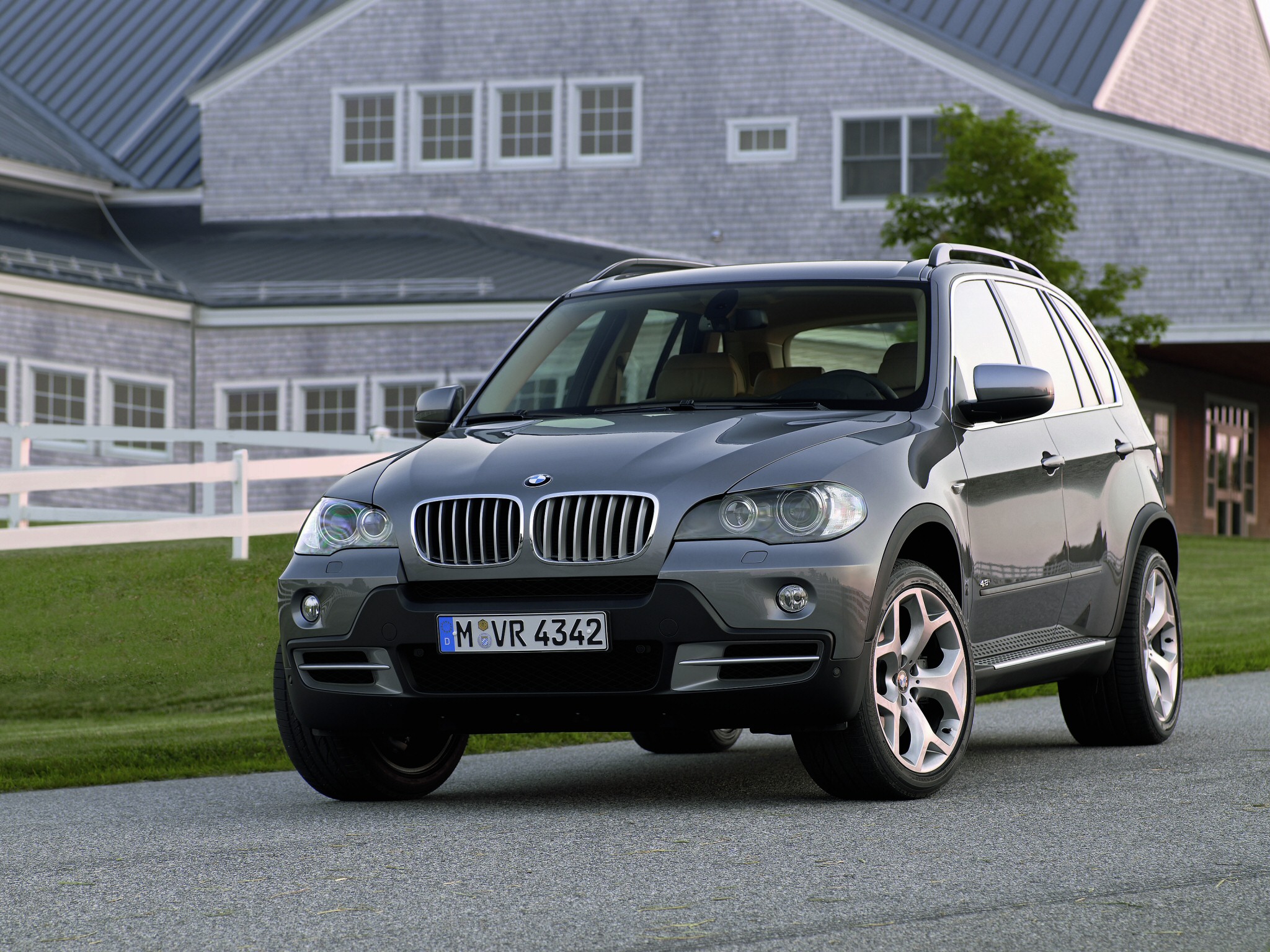 2006 BMW X5 VINs, Configurations, MSRP & Specs - AutoDetective