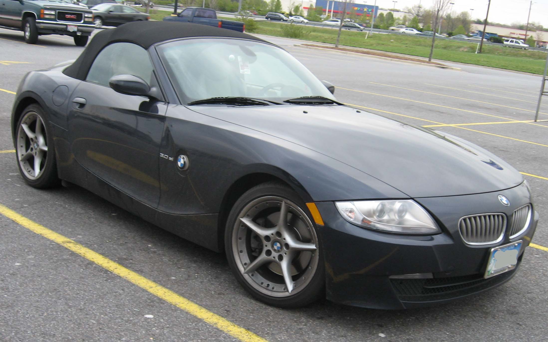 2007 BMW Z4 VINs, Configurations, MSRP & Specs - AutoDetective