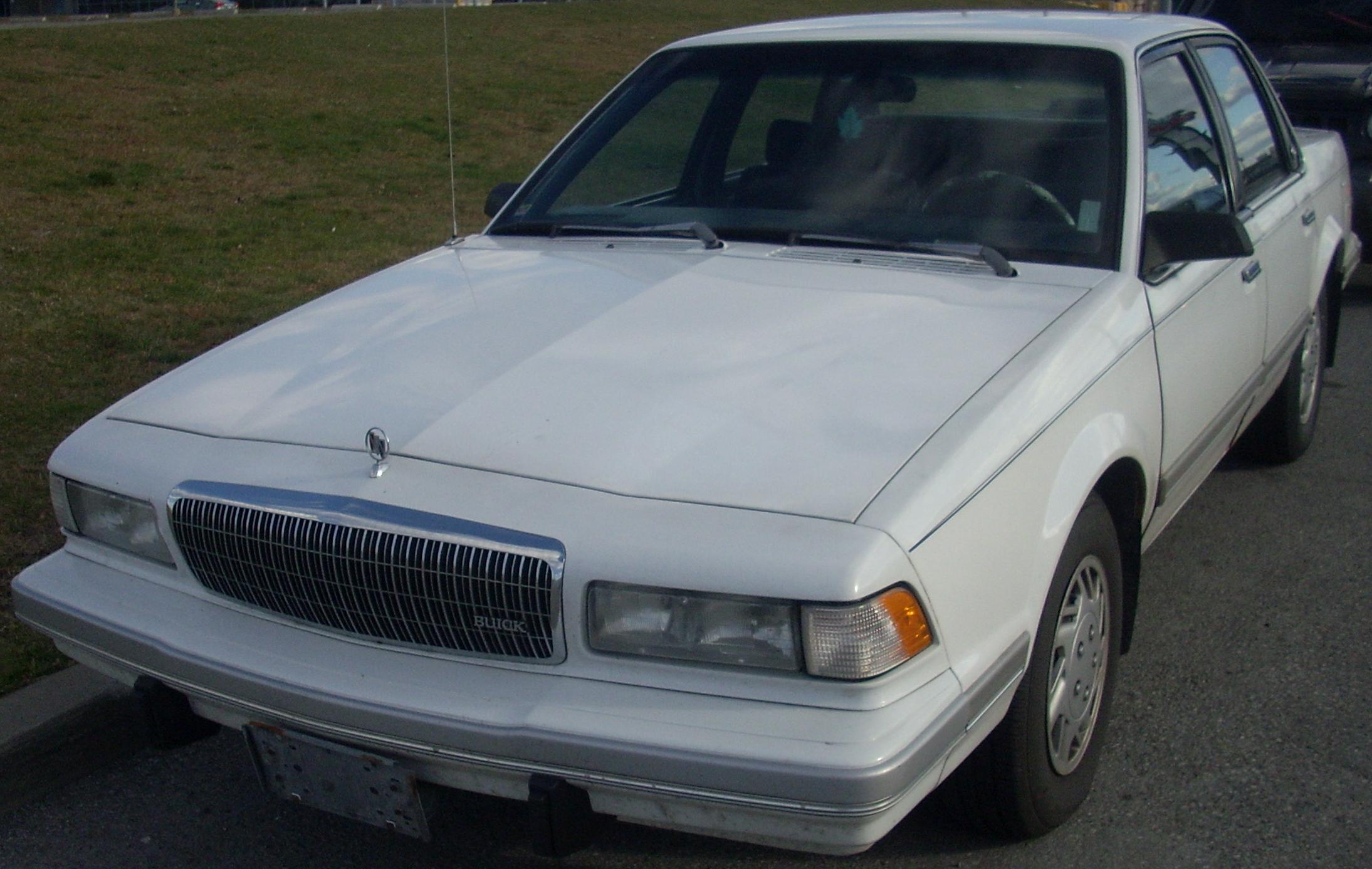 1993 Buick Century VINs, Configurations, MSRP & Specs - AutoDetective