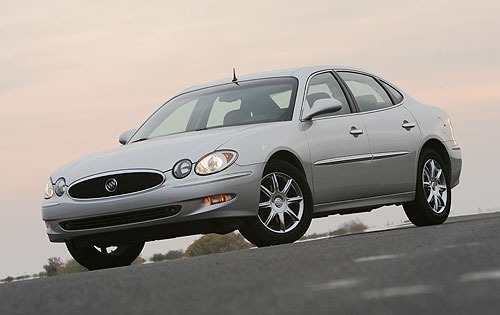 2005 Buick LaCrosse VINs, Configurations, MSRP & Specs - AutoDetective