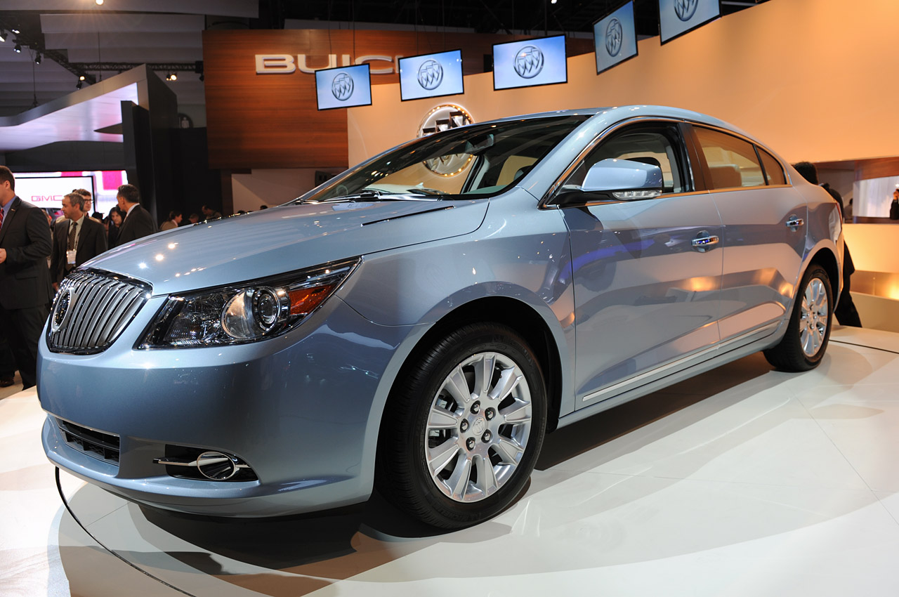 2012 Buick LaCrosse VIN Check, Specs & Recalls - AutoDetective