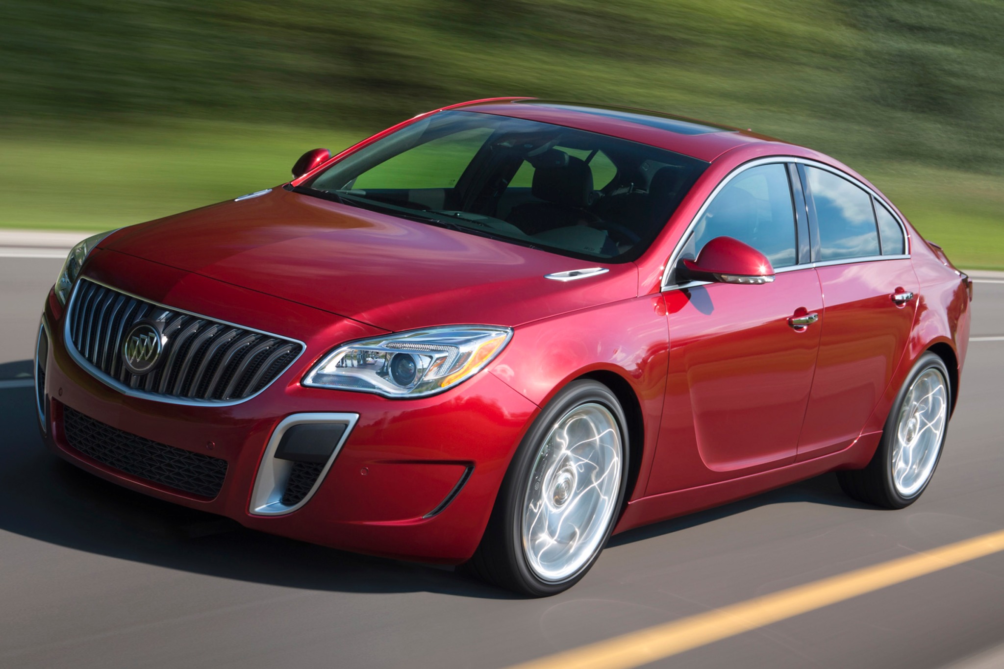 2014 Buick Regal VINs, Configurations, MSRP & Specs - AutoDetective