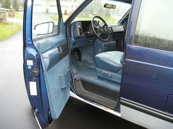 1993 Chevrolet Astro Specs, Prices, VINs & Recalls - AutoDetective