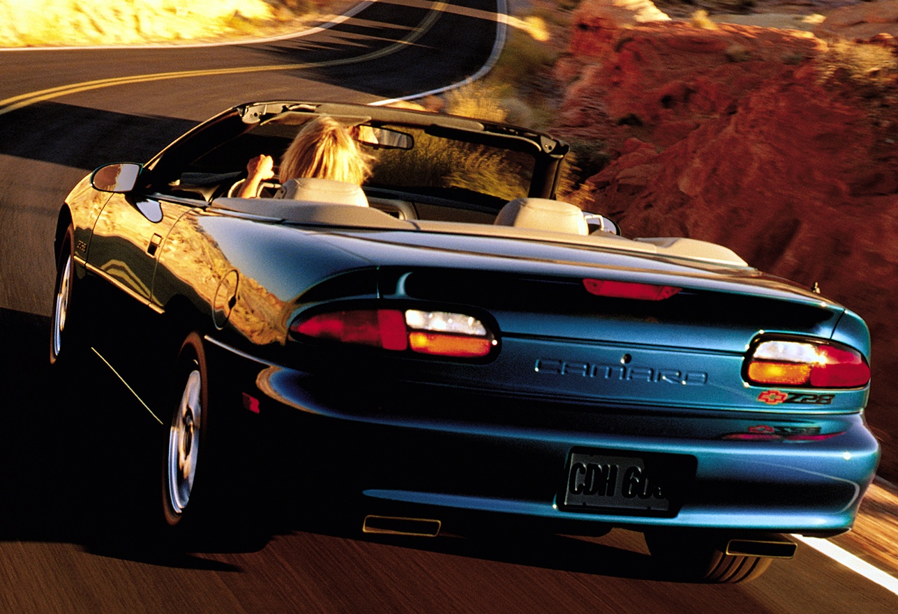 2000 Chevrolet Camaro Specs, Prices, VINs & Recalls - AutoDetective