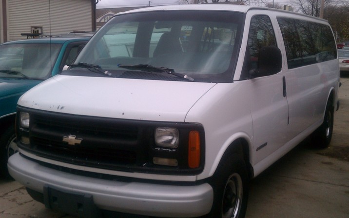 1998 Chevrolet Express Specs, Prices, VINs & Recalls - AutoDetective