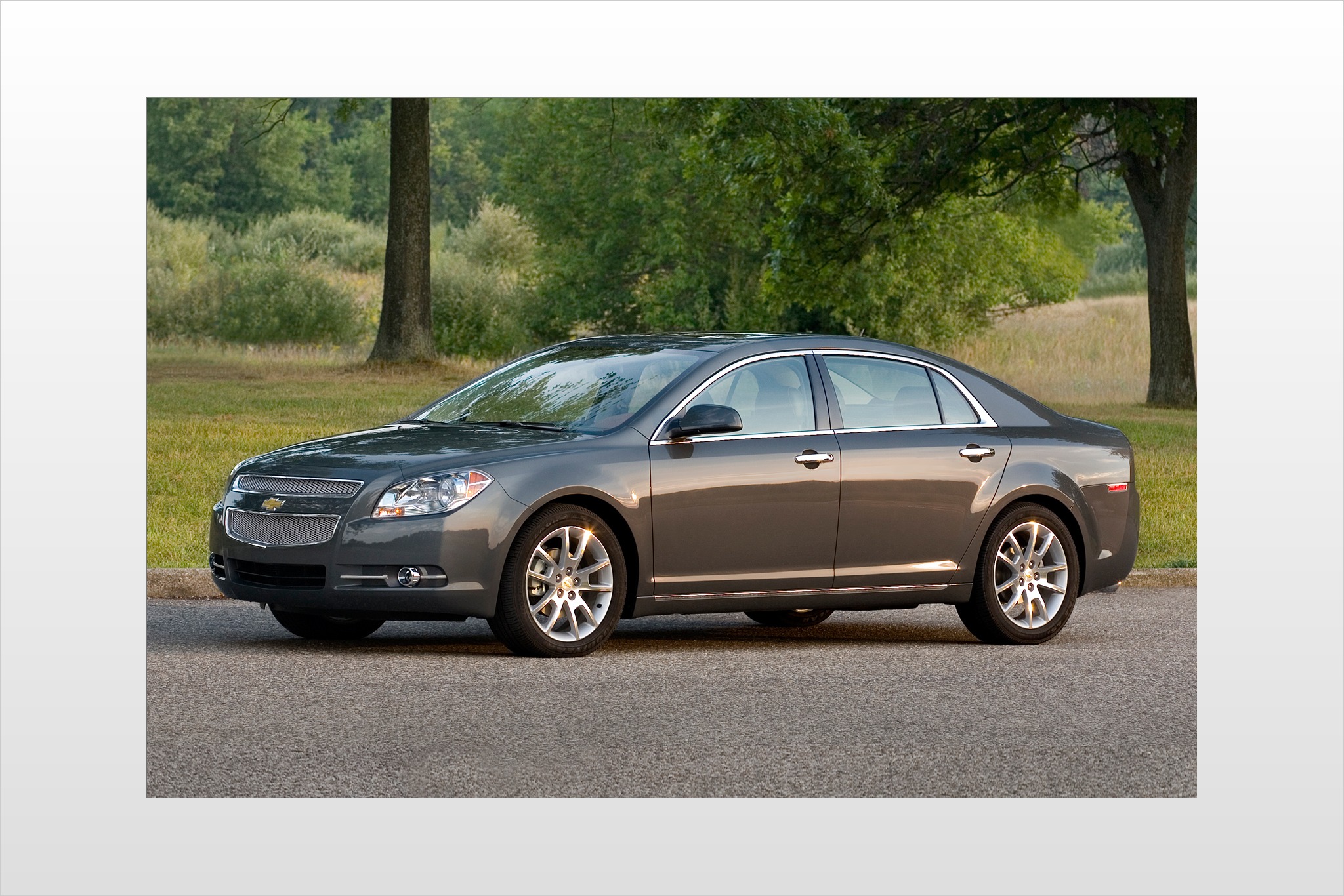 2011 Chevrolet Malibu Specs, Prices, VINs & Recalls - AutoDetective