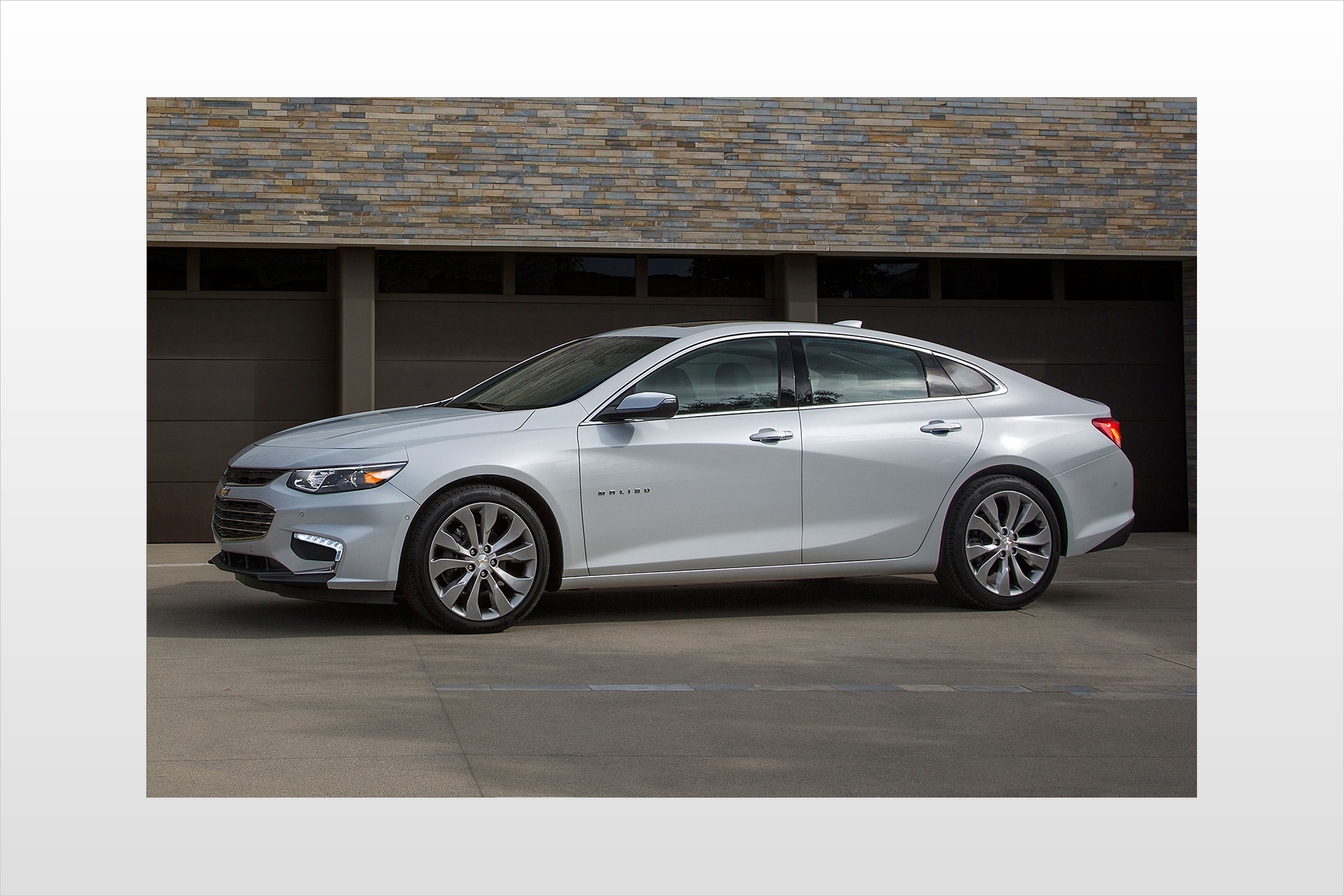 2017 Chevrolet Malibu Specs, Prices, VINs & Recalls - AutoDetective
