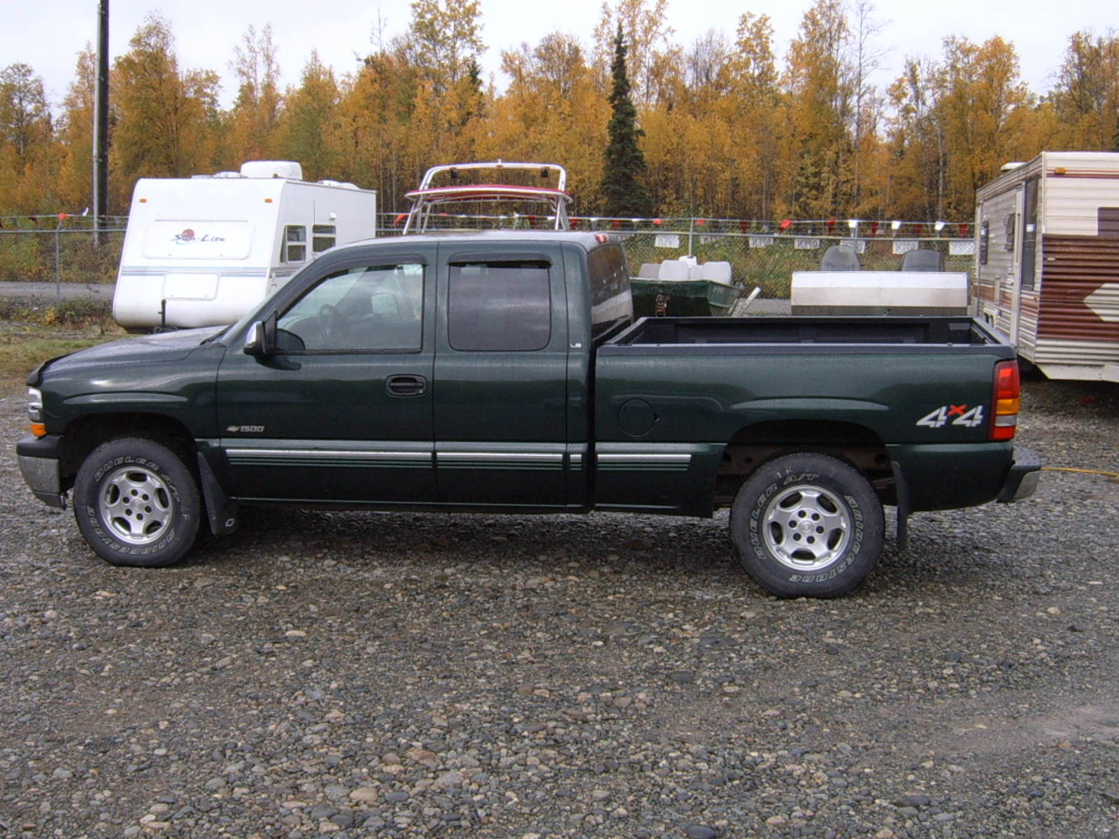 2001 Chevrolet Silverado 1500 Specs, Prices, VINs & Recalls - AutoDetective