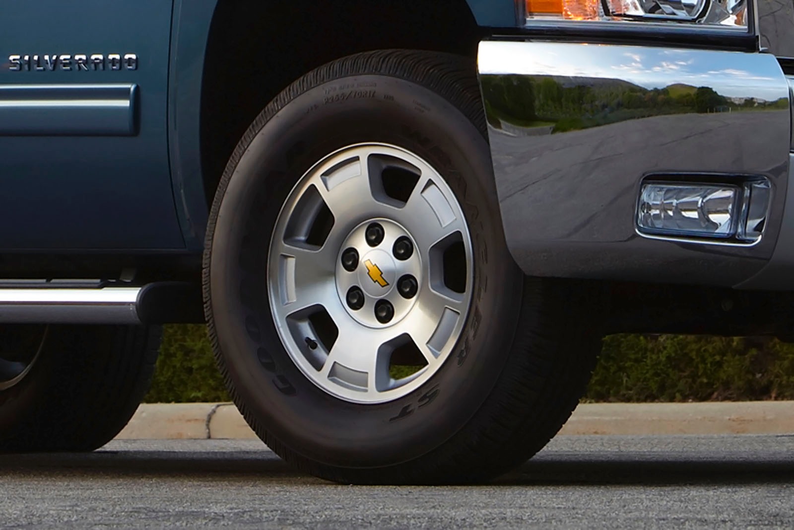 2012 Chevrolet Silverado 1500 Specs, Prices, VINs & Recalls - AutoDetective