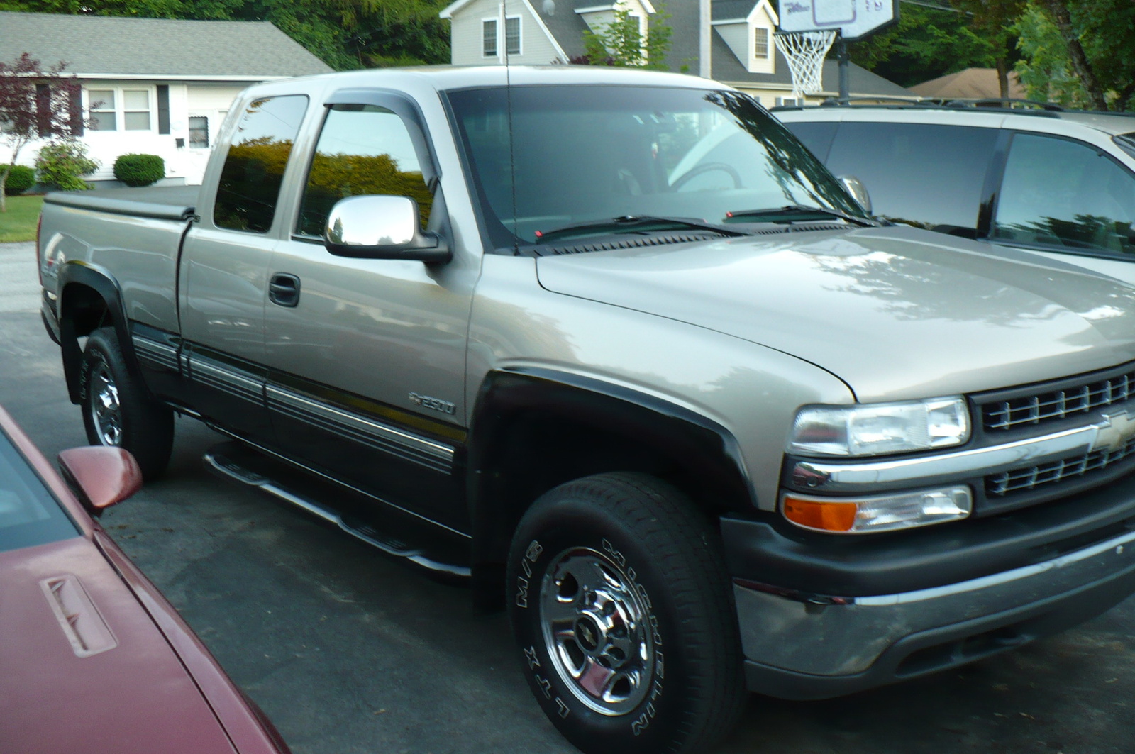 1999 Chevrolet Silverado 2500 Specs, Prices, VINs & Recalls - AutoDetective