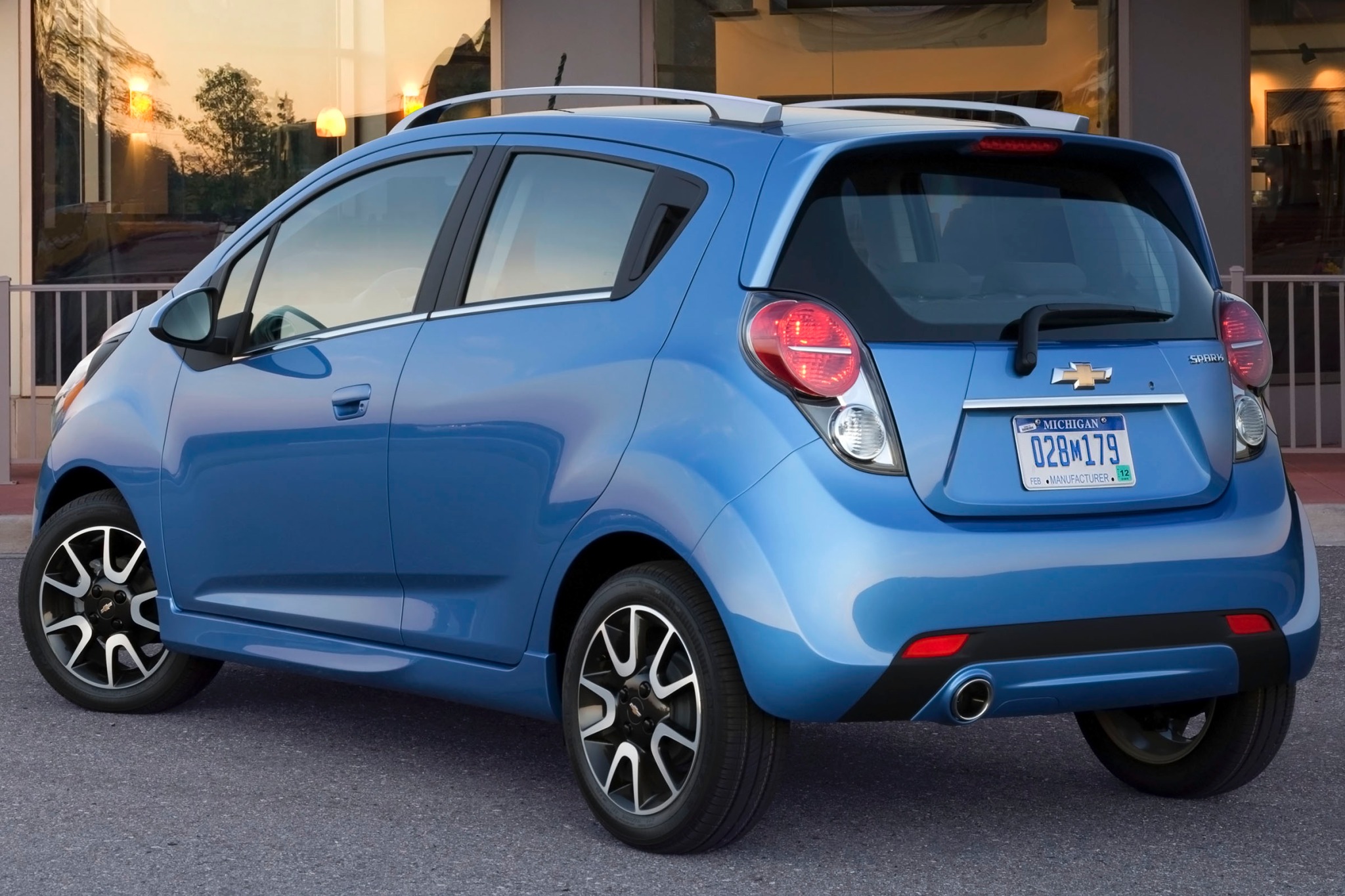 2015 Chevrolet Spark VIN Check, Specs & Recalls - AutoDetective