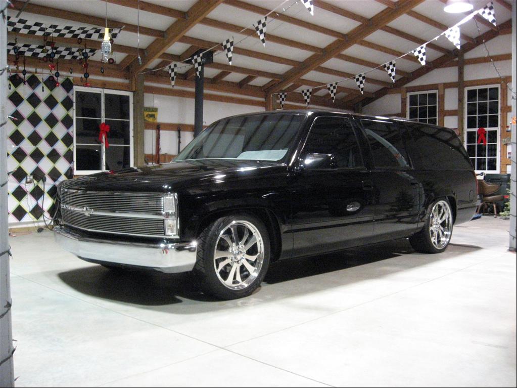 1993 Chevrolet Suburban Specs, Prices, VINs & Recalls - AutoDetective