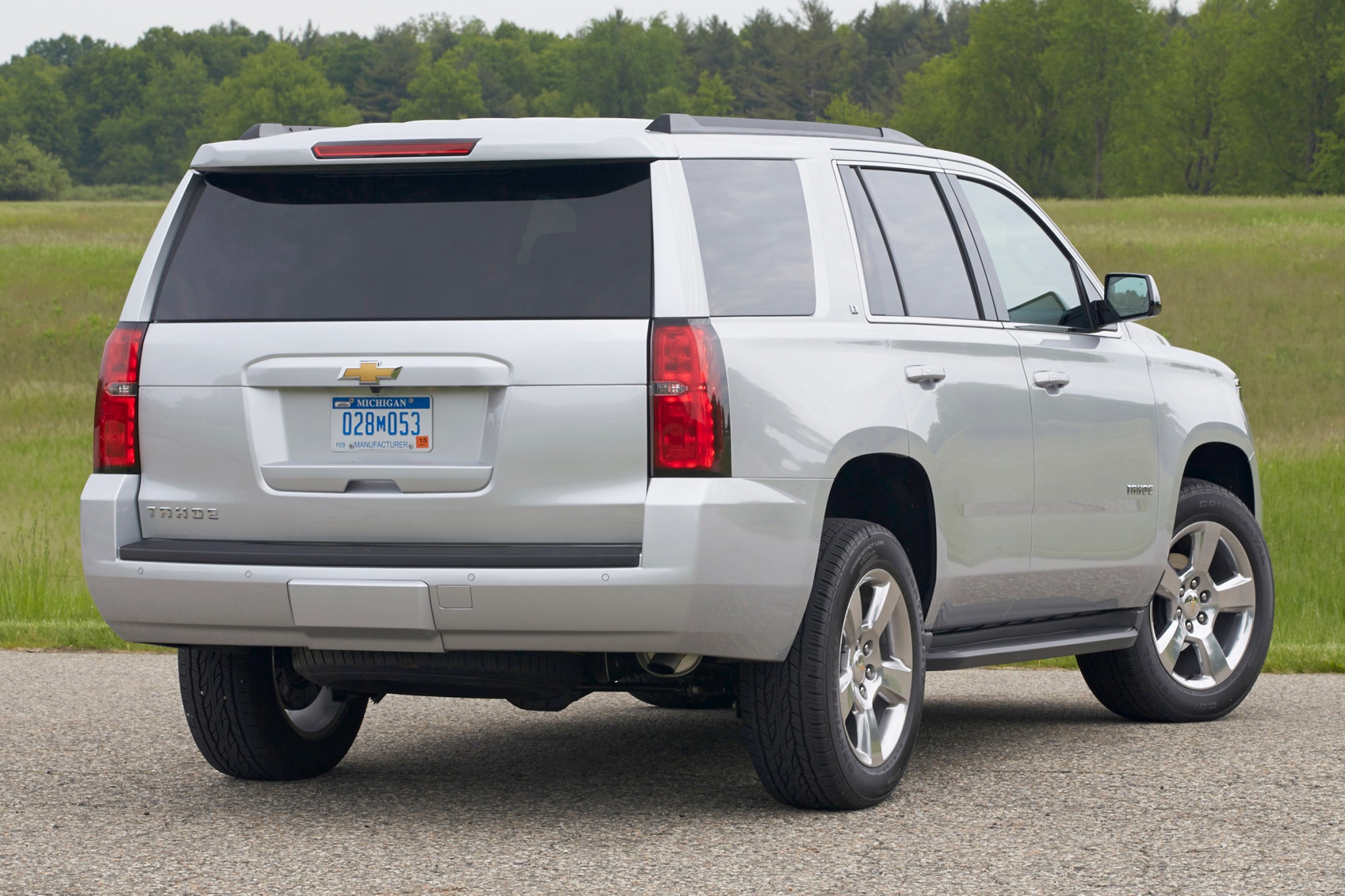 2016 Chevrolet Tahoe Specs, Prices, VINs & Recalls - AutoDetective
