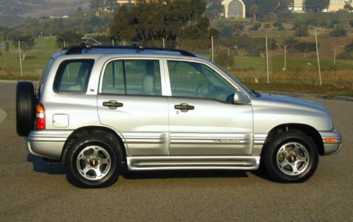2001 Chevrolet Tracker Specs, Prices, VINs & Recalls - AutoDetective