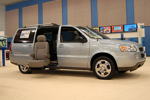 2007 Chevrolet Uplander Specs, Prices, VINs & Recalls - AutoDetective