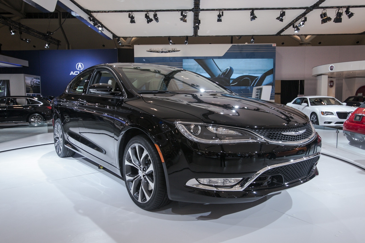 2016 Chrysler 200 Specs, Prices, VINs & Recalls - AutoDetective