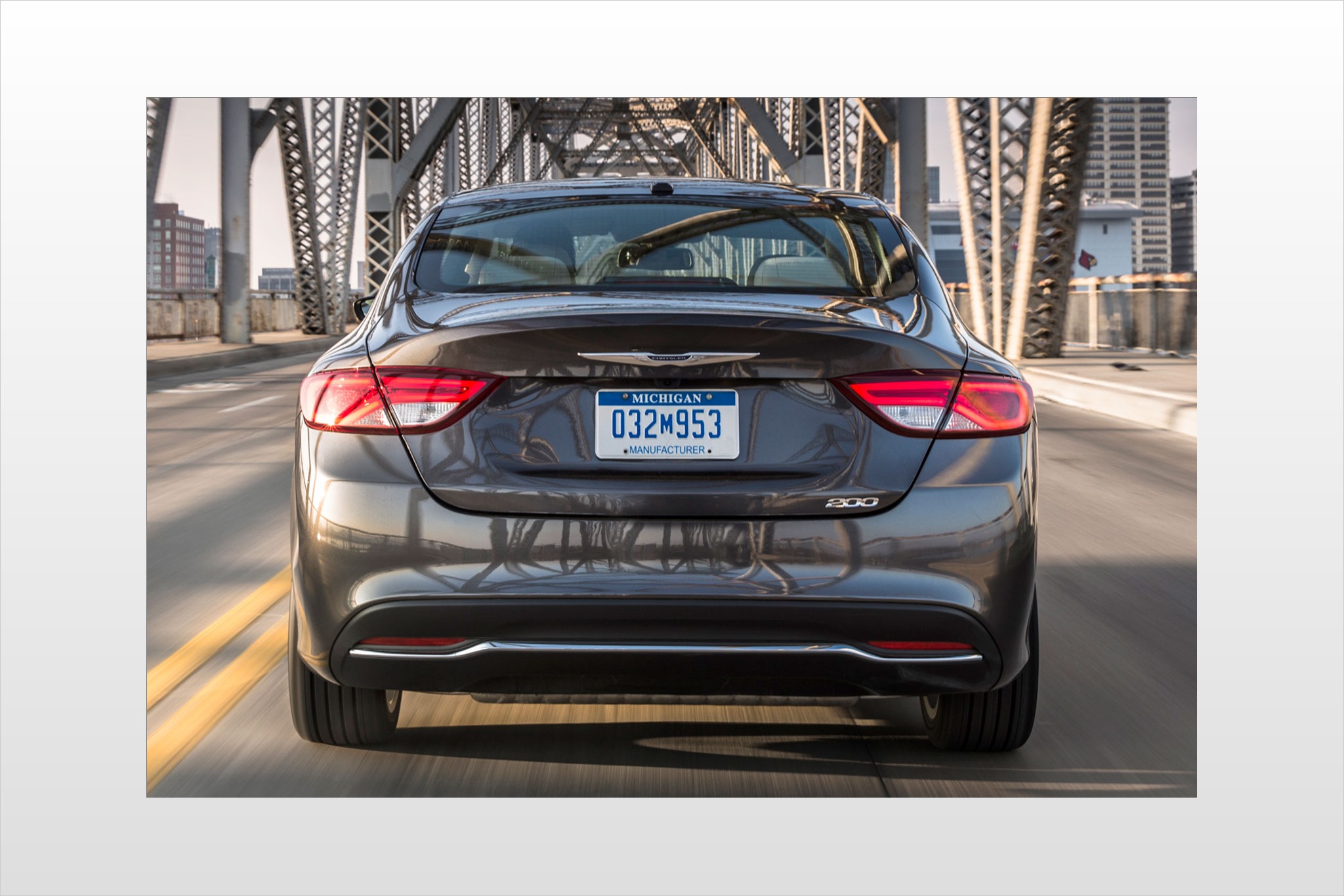 2016 Chrysler 200 Specs, Prices, VINs & Recalls - AutoDetective