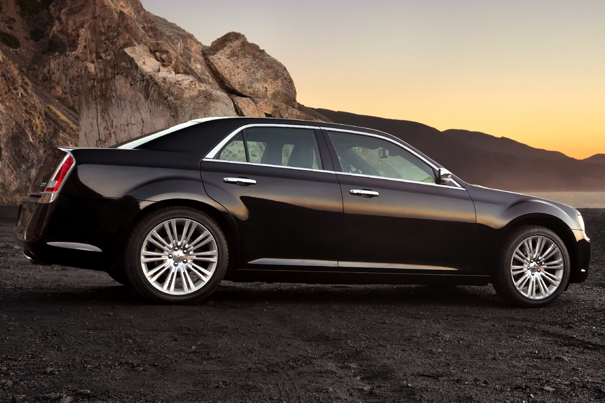 2012 Chrysler 300 Specs, Prices, VINs & Recalls - AutoDetective