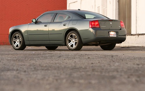 2006 Dodge Charger VINs, Configurations, MSRP & Specs - AutoDetective