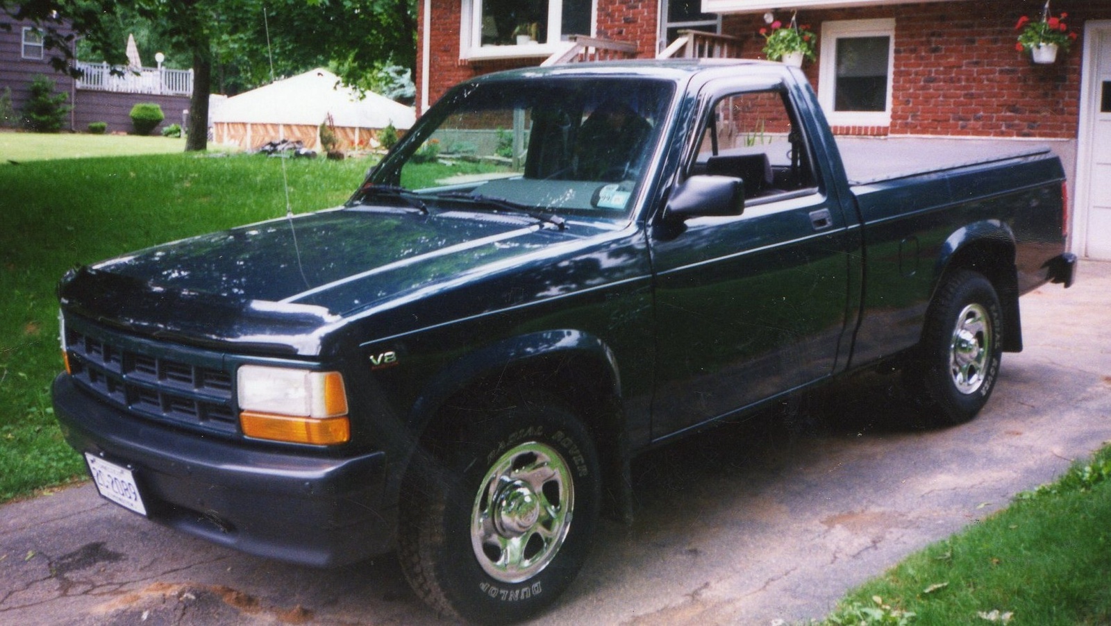 1994 Dodge Dakota VINs, Configurations, MSRP & Specs - AutoDetective