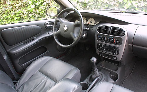 2000 Dodge Neon VINs, Configurations, MSRP & Specs - AutoDetective