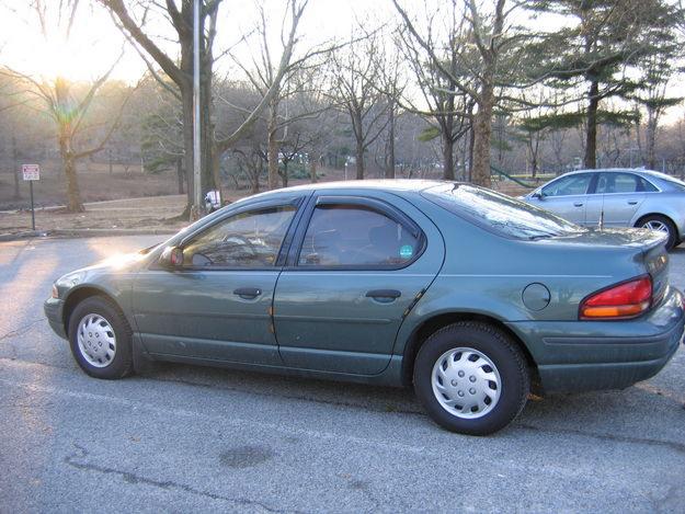 1996 Dodge Stratus VINs, Configurations, MSRP & Specs - AutoDetective
